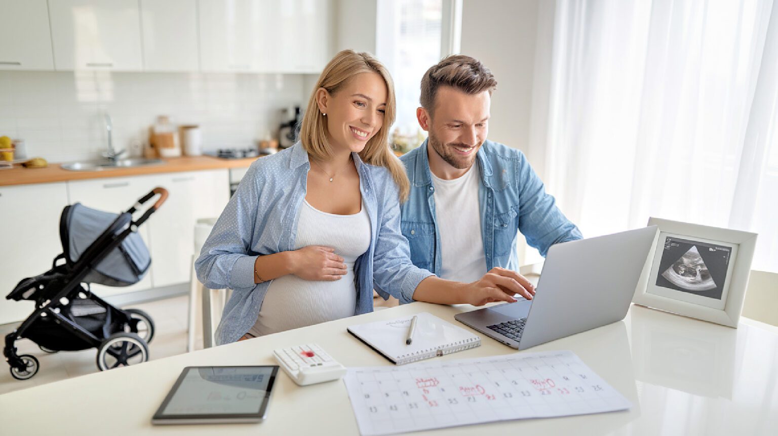 Urlaubsanspruch in Mutterschutz + Elternzeit – Das müssen Sie wissen!